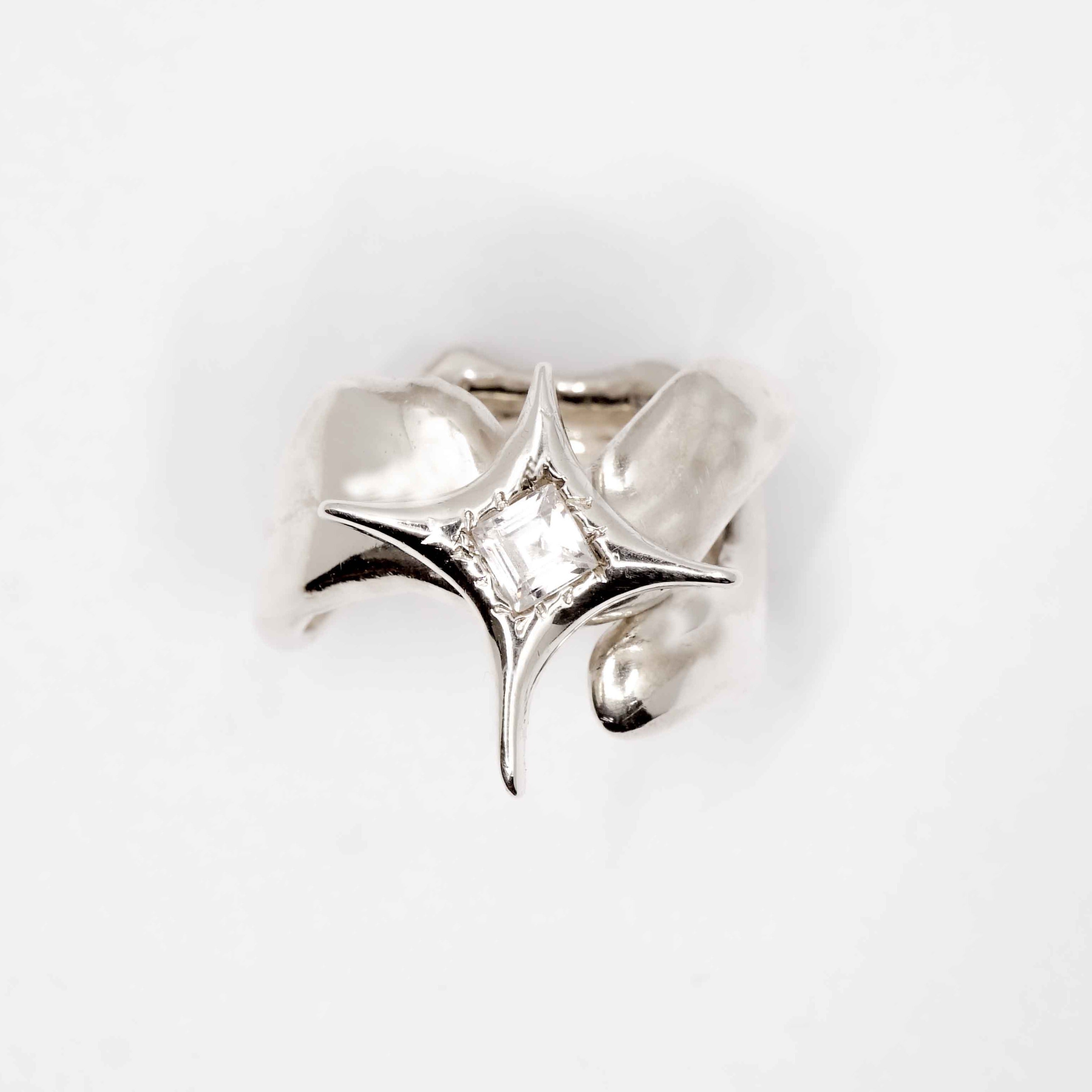 MOISSANITE STAR BURST RING – TABI DSGN
